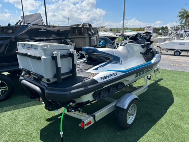 Sea Doo / Fish Pro - Miami Boat Place