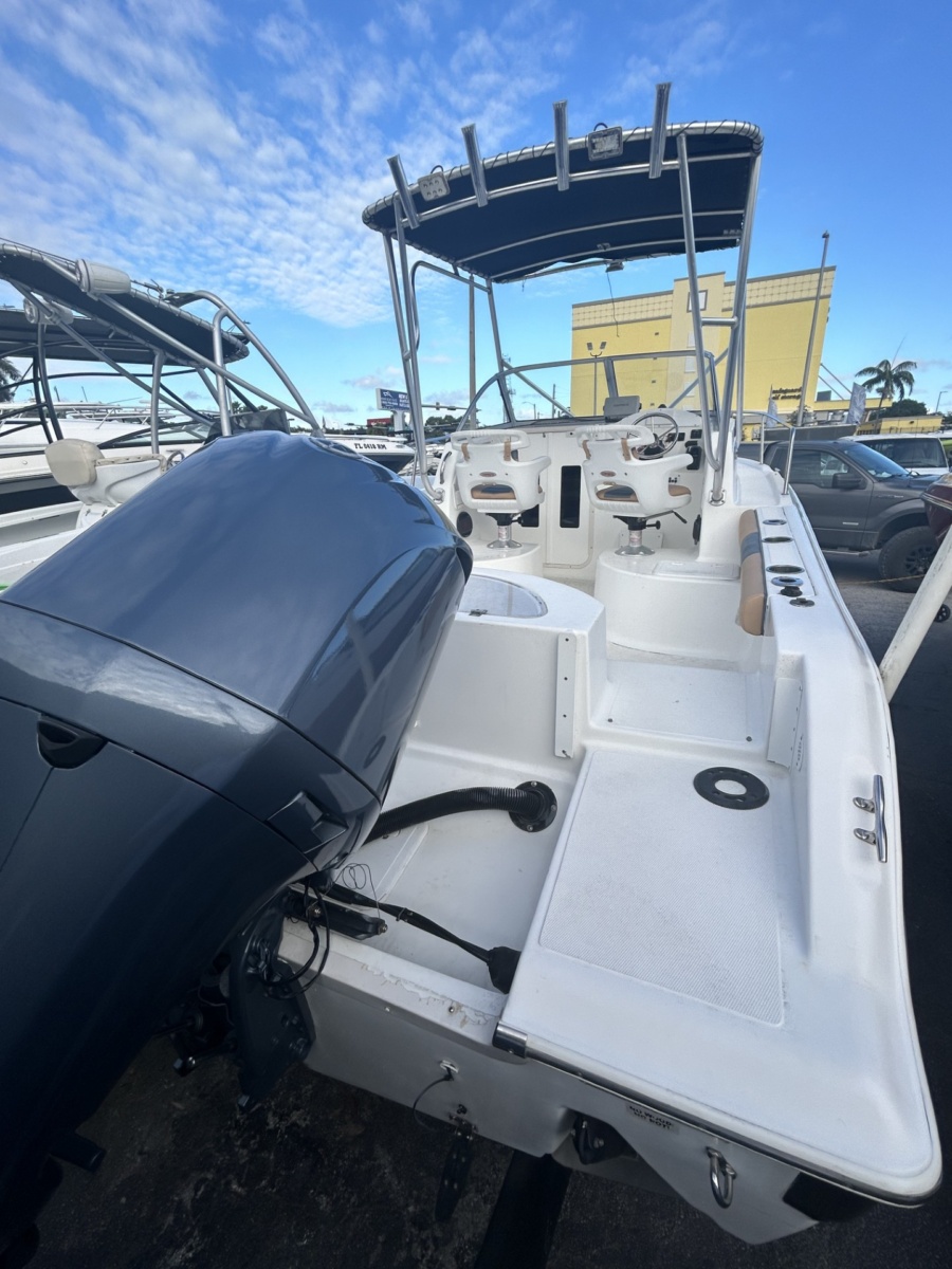 Sea Fox - WA 216 - SOLD - Miami Boat Place