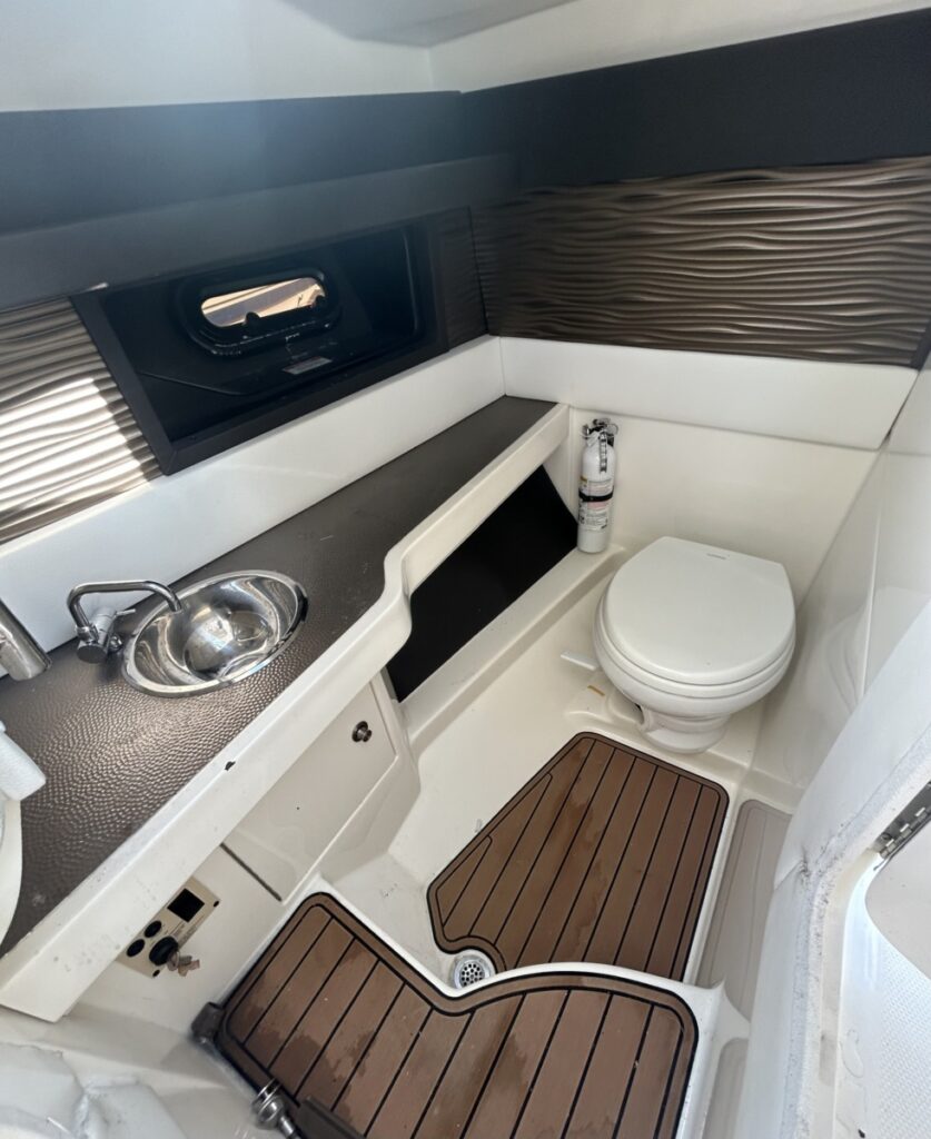 Sea Ray SLX - 310 - Miami Boat Place